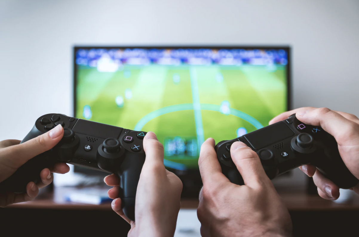 What Video Games Can Teach Us What Video Games Can Teach Us